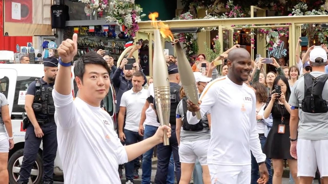 Olympic flame reaches Paris, featuring three Chinese torchbearers ...