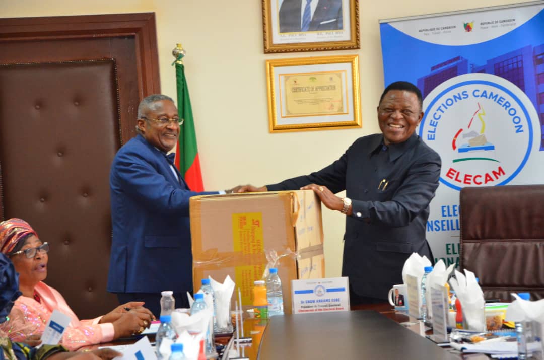 Régionales 2025 au Cameroun : ELECAM examine les dossiers de ...